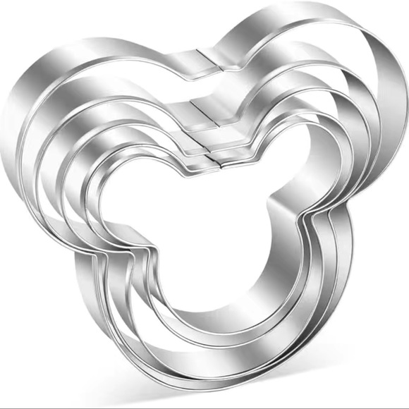 Kitchen | Nwt Mickey Mouse Cookie Cutters | Poshmark